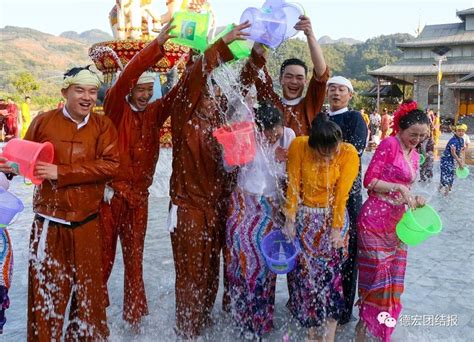 2019年德宏全新创作的泼水节神曲mv拍摄完成 搜狐大视野 搜狐新闻