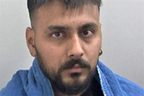 M40 Pile Up Man Sought Over Six Vehicle Motorway Collision That Left