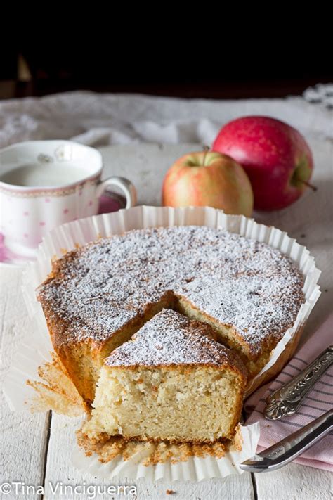 TORTINA CON MELE GRATTUGIATE DOLCE Ricetta