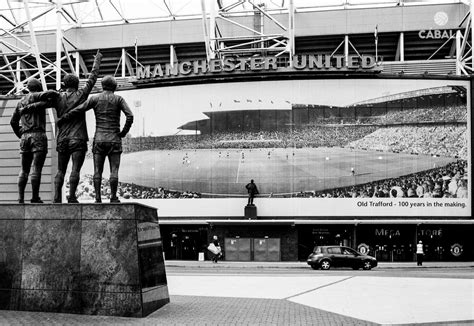 Old Trafford Cien Años De Historia Y Gloria Inglesa Revista Cábala