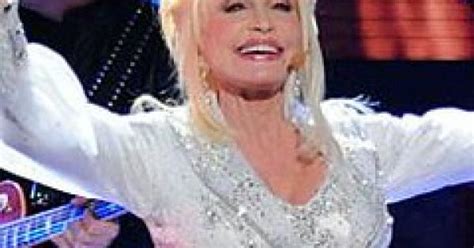 First Graders Not Allowed To Sing ‘controversial Dolly Parton Song