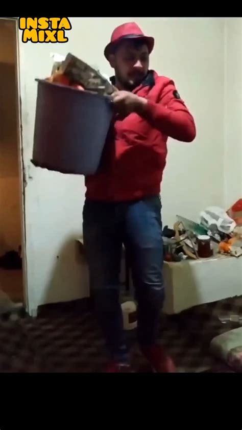تا آخر ببین😂 ️لطفا از این شوخی‌ها نکنید ️ طنز Viral Memes Funny