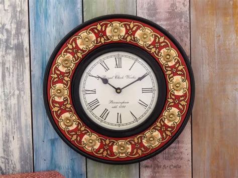 HORLOGE MURALE PEINTE en bois fabriquée à la main décoration murale
