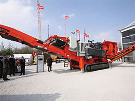 Sandvik Unveiled Two New Breakers Br3288 And Br4099