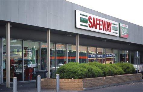 Safeway Preston Lu Simon Builders