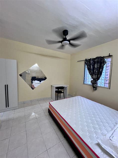 Master Room Rm600 Only