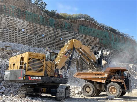 三一260吨超大挖交付，施工场面震撼！ 传感器专家网