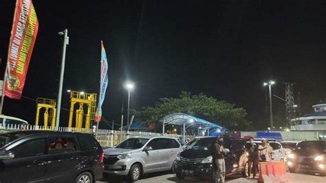 H Lebaran PT ASDP Seberangi Orang Pemudik Dari Pelabuhan Merak Tribunnewsdepok