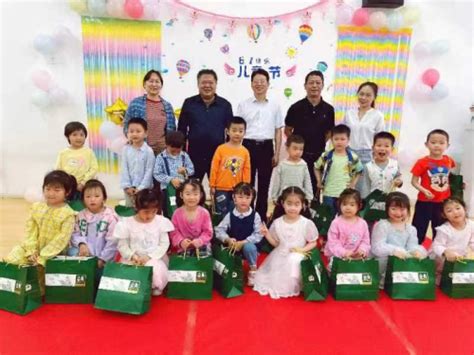 关怀暖童心 欢乐过六一 衡阳师范学院 离退休办公室