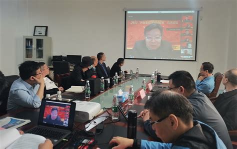 江西开放型经济研究中心举办 “开放型经济创新发展”高端论坛 江西开放型经济研究中心
