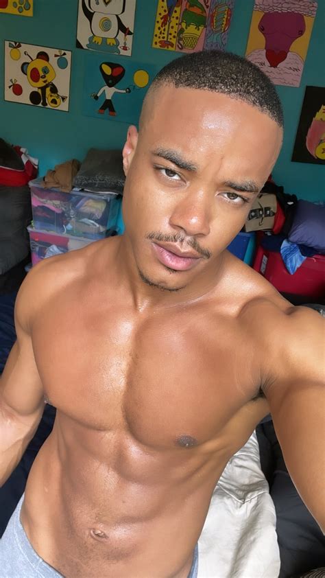 Black Kings Part 1 Photo 4