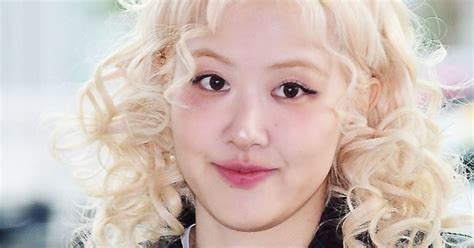 블랙핑크 로제 치킨 광고 계약 “사실무근” [공식]