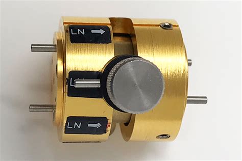 Adjustable Circular Polarizer E Band Frequency