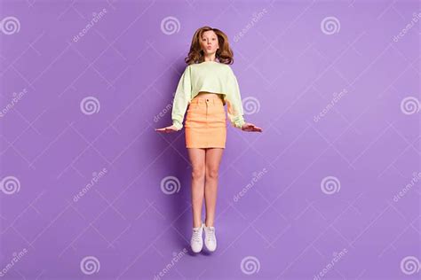 Full Length Photo Of Young Preteen Girl Pouted Lips Send Air Kiss Jump