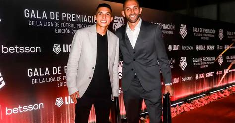 Hernán Barcos Confirma Partida De Kevin Serna Y Le Dedica Emotivo