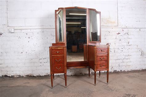 Early Widdicomb Mahogany Vanity Dresser With Tri Fold Mirror Circa