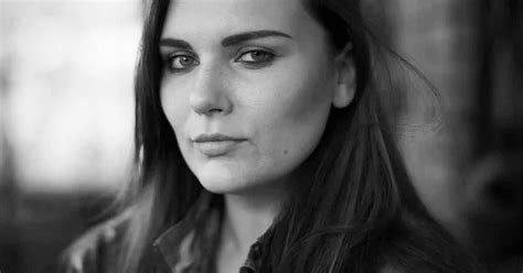 Зеленський посмертно нагородив парамедикиню Ірину Цибух орденом За мужність