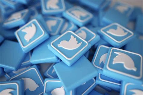 セフレ探しでtwitterの裏垢女子を狙うべきか？注意すべき裏垢は？