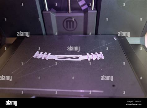 Makerbot Replicator 3d Printer Printing A Mask Tensioner San Ramon California May 2020