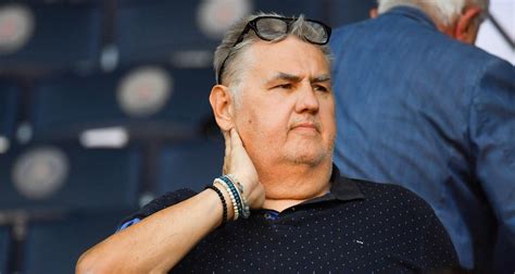 Psg Fc Nantes Une Enquête Préliminaire Ouverte Contre Pierre Ménès