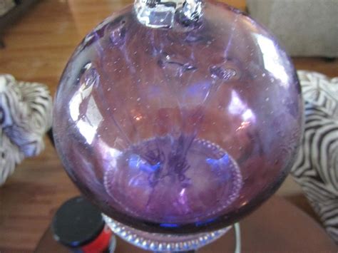 Beautiful Purple Kitras Art Glass Olde English 6 Witch Ball Mint