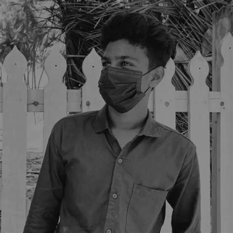 ‎🖤عسكر‎ Blueshark • Threads Say More