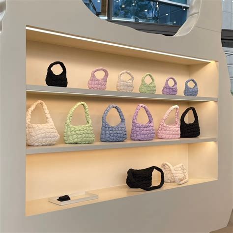 서울 익선동 루프스테이션 익선｜cos 퀼티드 백 팝업 스토어 네이버 블로그