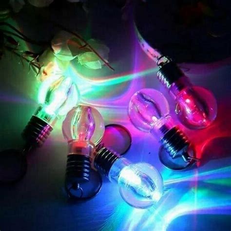 พวงกุญแจหลอดโคมไฟแสงไฟฉายไฟ Led เปลี่ยนสีได้ขนาดเล็กพวงกุญแจการตกแต่ง