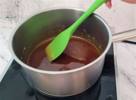Easy Homemade Caramel Sauce Desserts With Stephanie