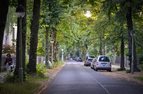 De Majakowskiring Klein Ddr In Het Noorden Van Berlijn