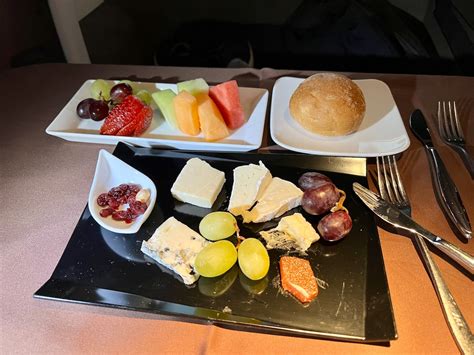 Jal First Class To Tokyo Sfo777