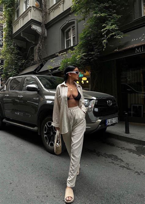 Zr Model Keten Ikili Takım Bej
