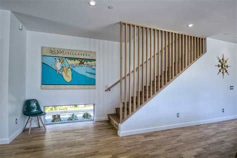 15 Outstanding Mid Century Modern Staircase Designs To Bring You Back