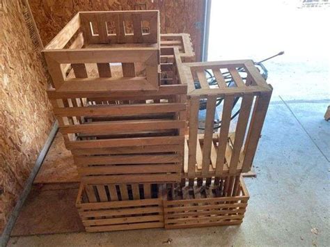 12 Apple Crates Res Auction Services