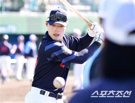 최이준고승민 투타 Mvp→서동욱 기량발전상 롯데 스프링캠프 일정 마무리