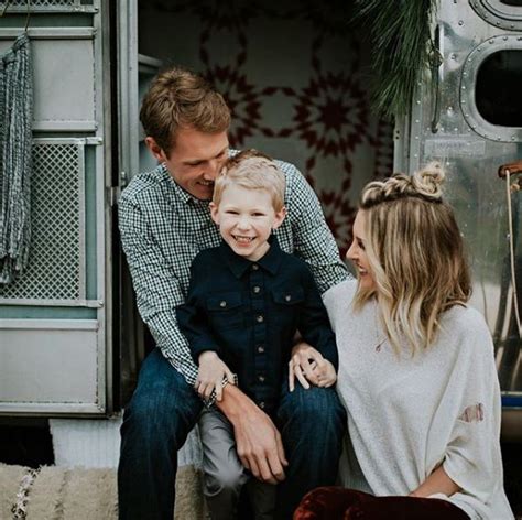 Lindsie Chrisley Wiki Reunited With Ex Husband After Divorce Married