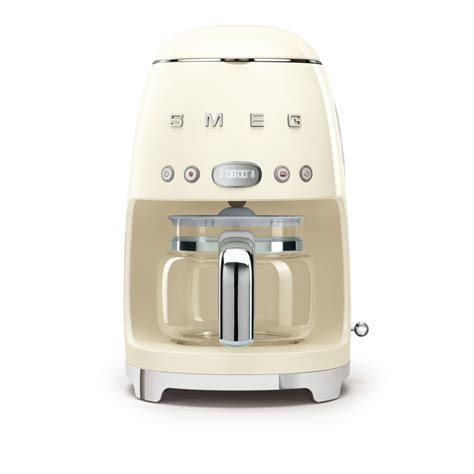 Köp Smeg Coffee Machine Creme från Smeg | Nordiska Galleriet