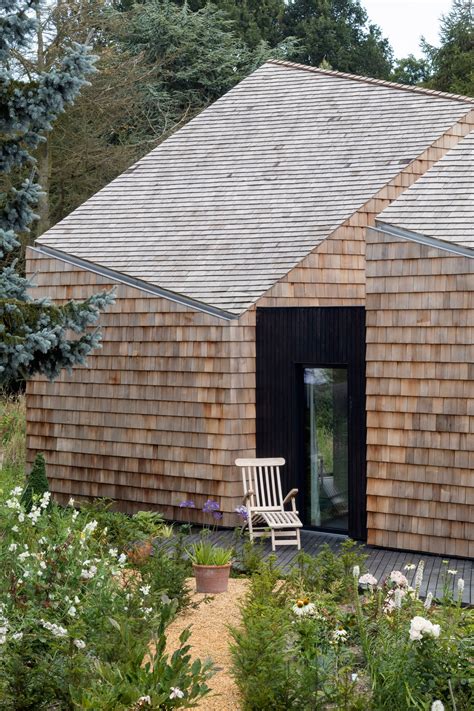 Suffolk Barn Transformed Into Bed And Breakfast By Blee Halligan Architects