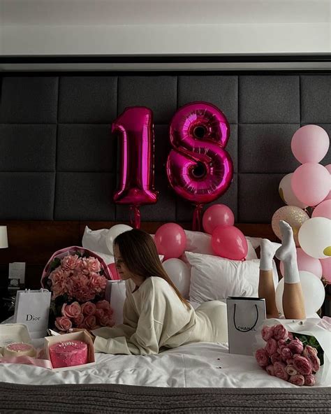 Pin Von Elizabeth Auf 24 In 2024 Geburtstag Dekoration Ideen Geburtstag Fotoshooting