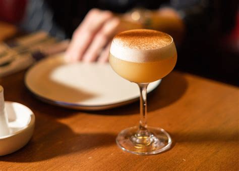 The Beat Asia Dr Wine Bgc Happy Hour Buy 1 Get 1 Drinks