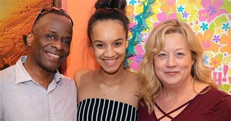 Dance Moms A New Era Is Coach Glo Hampton Married