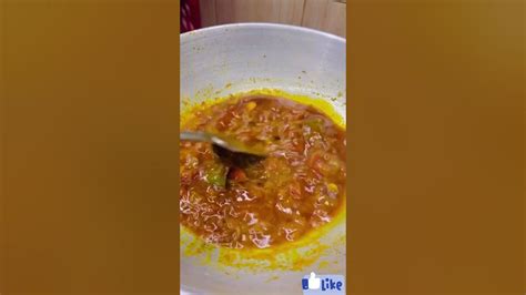 মুড়িঘণ্ট রুই মাছের মাথা ও মুগ ডাল দিয়ে মুড়িঘণ্ট 😋😋 Shortsfeed