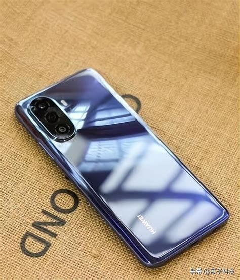 6000mah大電池鴻蒙系統麒麟晶片，跌至1199元，送父母好禮物！ 每日頭條