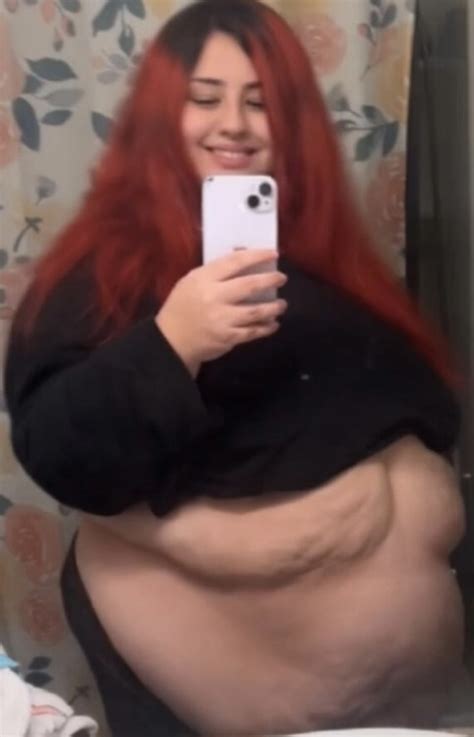 Post A Lover Of Fat Belly Tumblr Com Tumbex