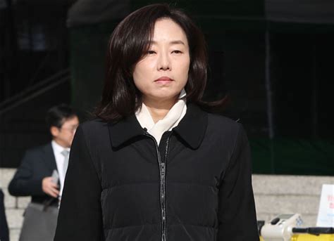 조윤선 ˝국정원 특활비 수수 혐의10일 오전 검찰에 소환˝인디포커스