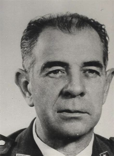Franquistas Julio Salvador Díaz Benjumea