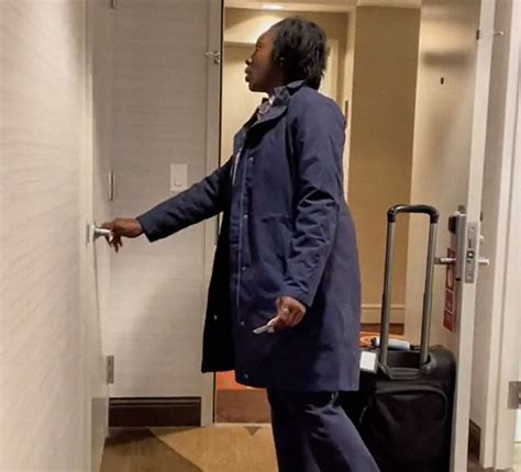 “i Will Never Stop Doing My Hotel Security Search” Woman Shows Her