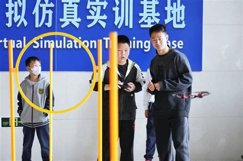 海洋装备工程学院顺利承办植保无人机工程师职业体验社会培训 浙江国际海运职业技术学院