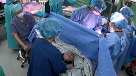 연속으로 쌍둥이 출산…사상 초유의 비상 상황 우아기