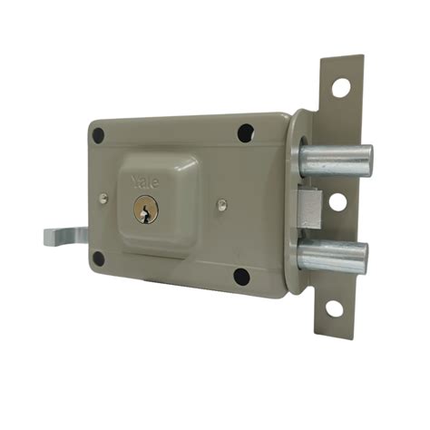 Cerradura YALE De Sobreponer 107 70 Con Jaladera Tecnifacil SAS